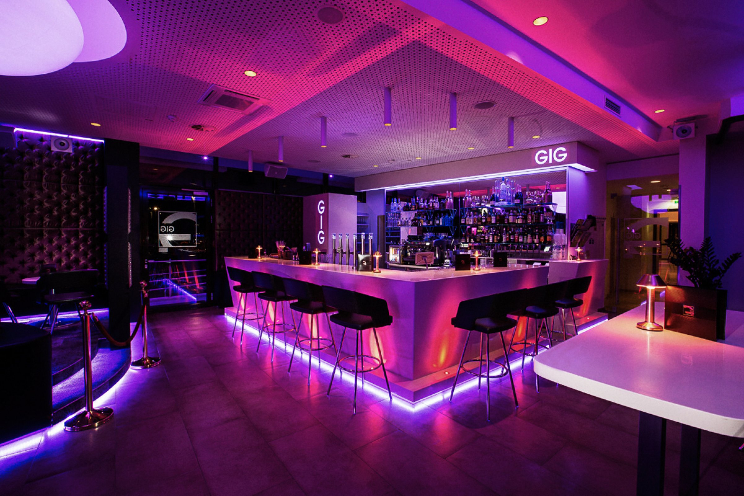 GIG Club und Bar - Rooms